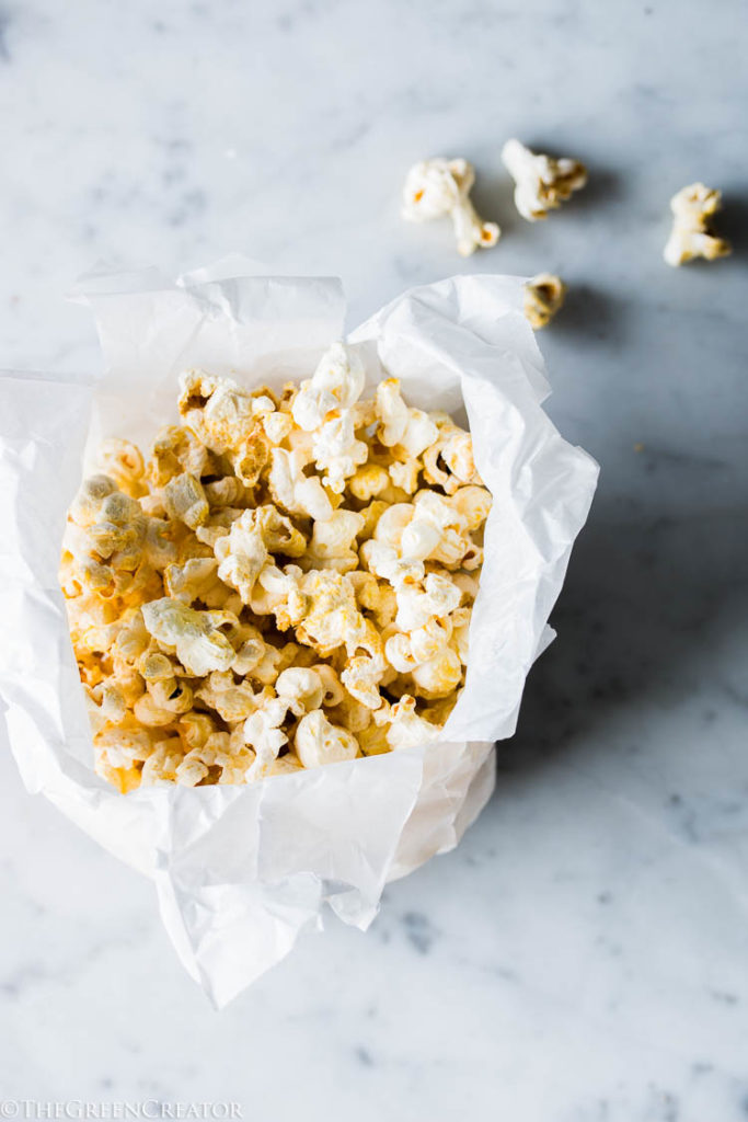 Palomitas de queso veganas sin aceite | IWOFR