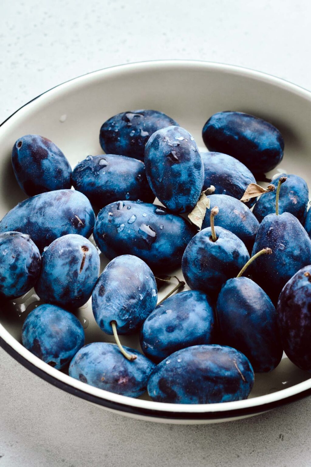 Stewed Plums | The Green Creator